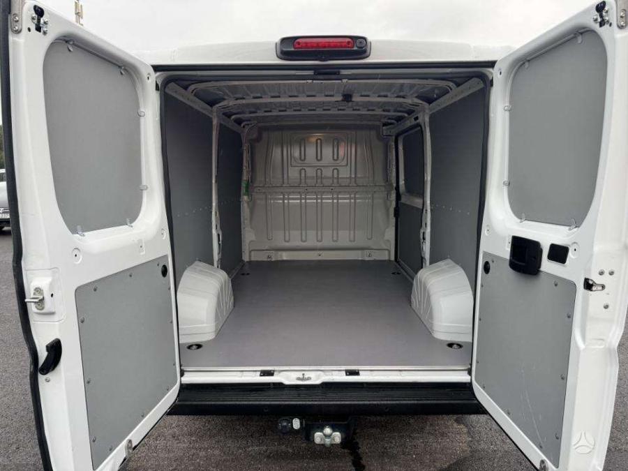 White Peugeot Boxer 2024 in Radviliskis, with an engine capacity of 2.18 L and mileage of 1 thousand km for 31762 €, photo 19 on AUTOMOTO.COM.LV