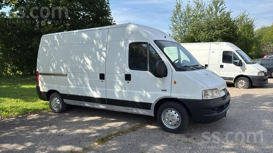 White Peugeot Boxer 2002 in Kraslava, with an engine capacity of 2.20 L and mileage of 169 thousand km for 4200 €, photo 3 on AUTOMOTO.COM.LV