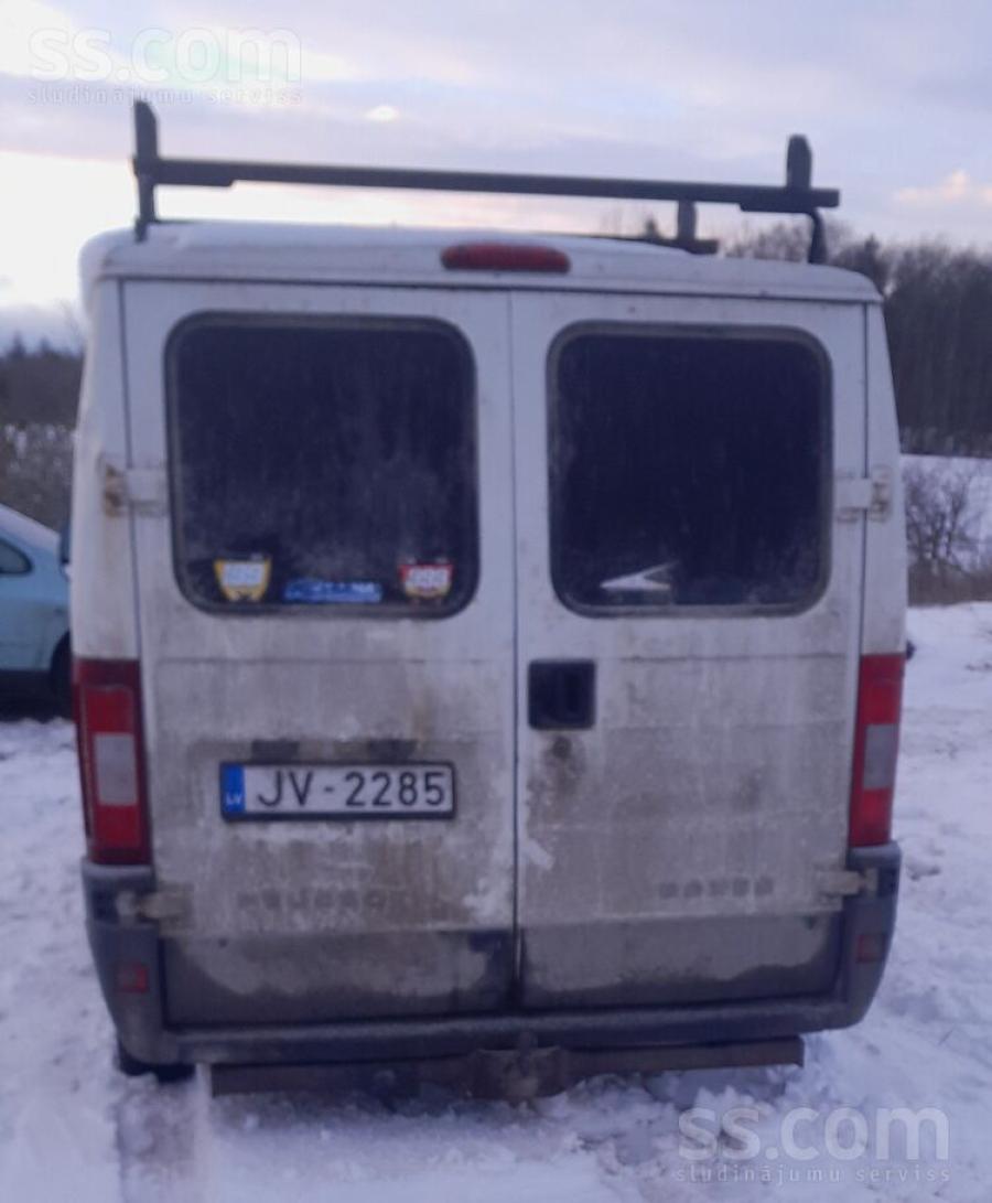 White Peugeot Boxer 2003 in Talsi, with an engine capacity of 2.00 L and mileage of 160 thousand km for 1000 €, photo 2 on AUTOMOTO.COM.LV