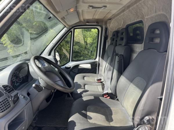 Balts Peugeot Boxer 2005 Rīga, ar dzinēja tilpumu 2.20 L un nobraukumu 180 tūkst. km par 2490 €, foto 5 vietnē AUTOMOTO.COM.LV