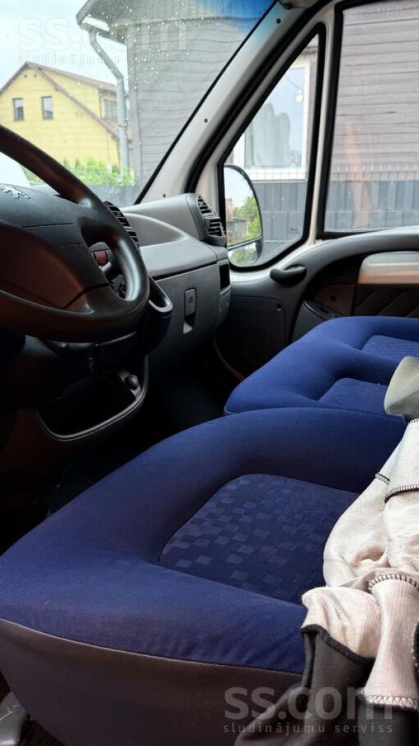 Balts Peugeot Boxer 2006 Rēzekne, ar dzinēja tilpumu 2.80 L un nobraukumu 102 tūkst. km par 4500 €, foto 7 vietnē AUTOMOTO.COM.LV
