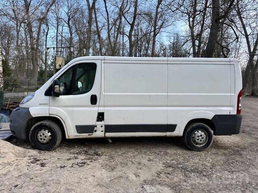 Balts Peugeot Boxer 2007 Rīga, ar dzinēja tilpumu 2.20 L un nobraukumu 380 tūkst. km par 950 €, foto 1 vietnē AUTOMOTO.COM.LV