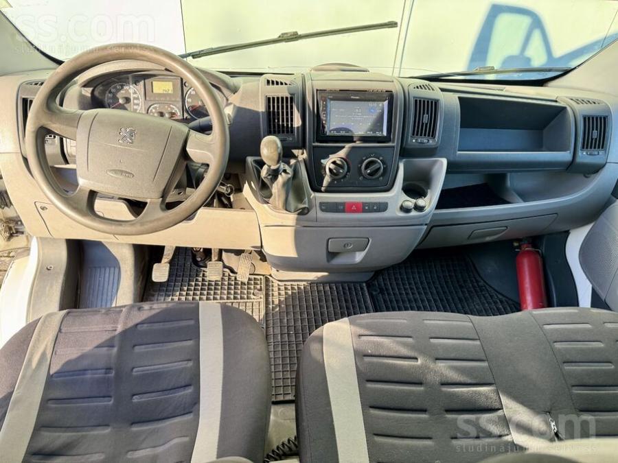 Balts Peugeot Boxer 2007 Dobele, ar dzinēja tilpumu 2.20 L un nobraukumu 341 tūkst. km par 2900 €, foto 7 vietnē AUTOMOTO.COM.LV