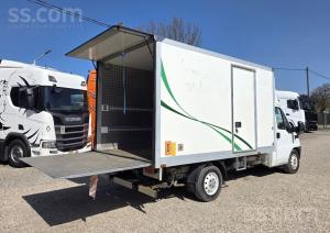 White Peugeot Boxer 2007 in Riga, with an engine capacity of 2.80 L and mileage of 204 thousand km for 5900 €, photo 5 on AUTOMOTO.COM.LV