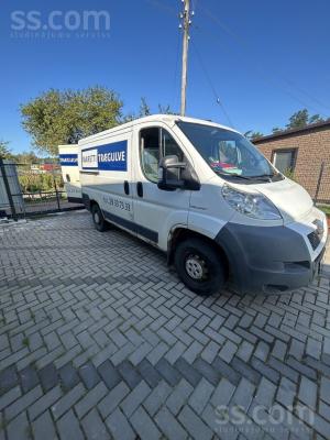 Balts Peugeot Boxer 2009 Daugavpils, ar dzinēja tilpumu 2.20 L un nobraukumu 14 tūkst. km par 3000 €, foto  vietnē AUTOMOTO.COM.LV