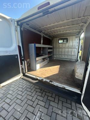 Balts Peugeot Boxer 2009 Daugavpils, ar dzinēja tilpumu 2.20 L un nobraukumu 14 tūkst. km par 3000 €, foto 3 vietnē AUTOMOTO.COM.LV