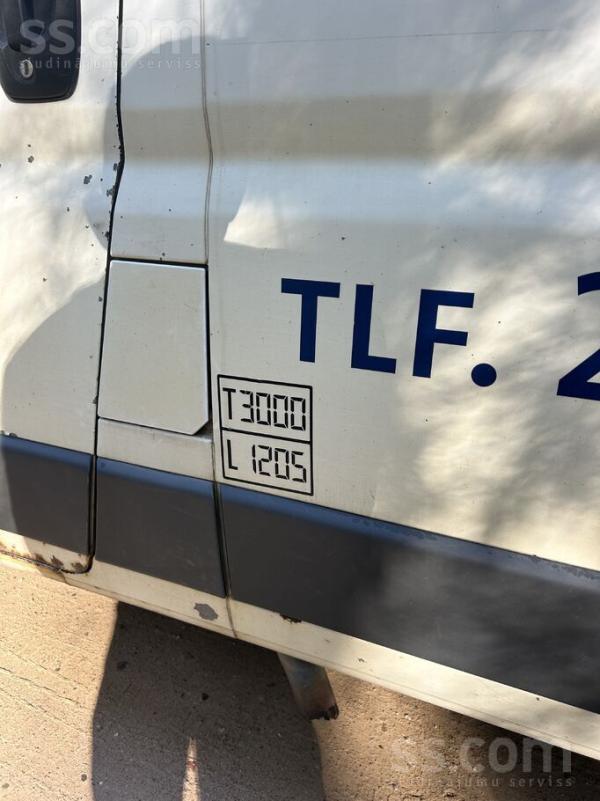 Balts Peugeot Boxer 2009 Daugavpils, ar dzinēja tilpumu 2.20 L un nobraukumu 14 tūkst. km par 3000 €, foto 6 vietnē AUTOMOTO.COM.LV