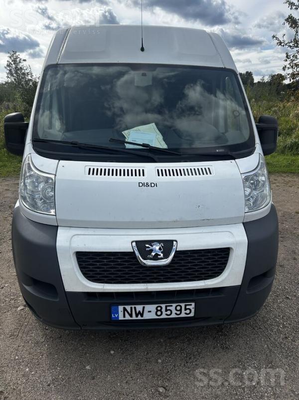 Balts Peugeot Boxer 2010 Rēzekne, ar dzinēja tilpumu 2.20 L un nobraukumu 376 tūkst. km par 3500 €, foto 1 vietnē AUTOMOTO.COM.LV