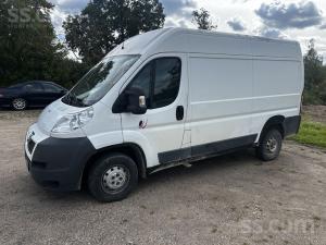 Balts Peugeot Boxer 2010 Rēzekne, ar dzinēja tilpumu 2.20 L un nobraukumu 376 tūkst. km par 3500 €, foto 3 vietnē AUTOMOTO.COM.LV