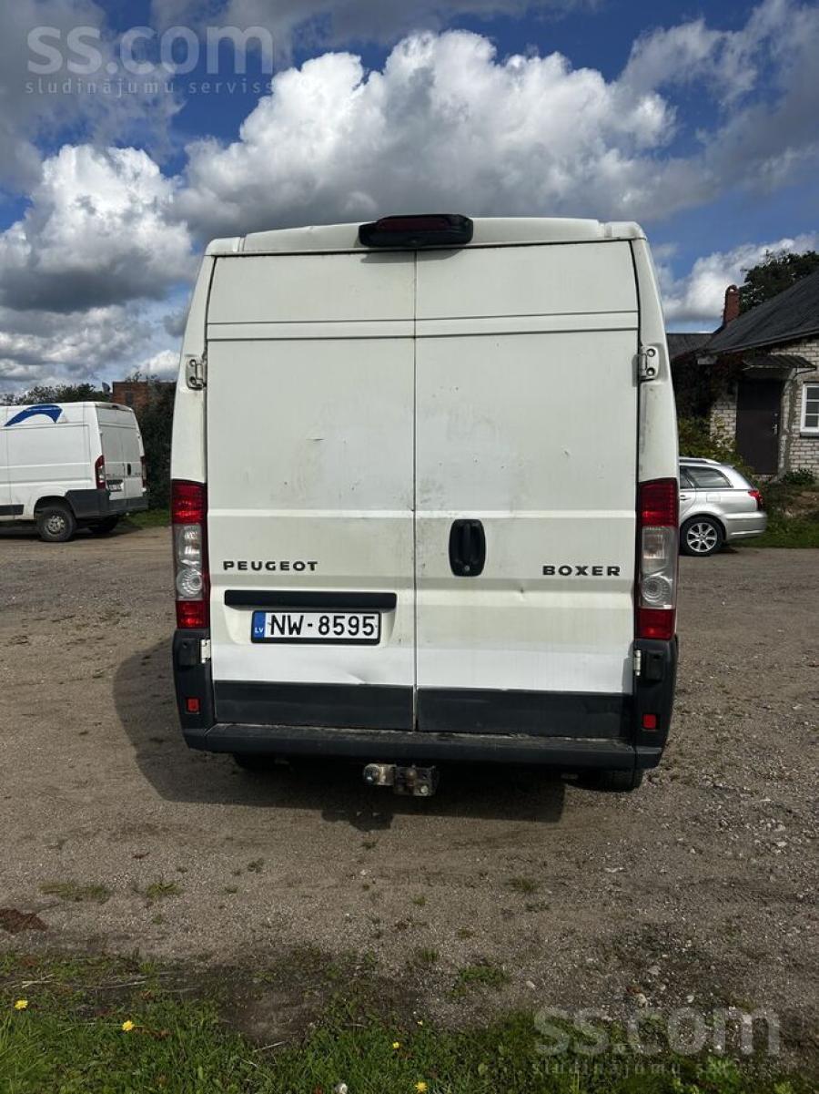Balts Peugeot Boxer 2010 Rēzekne, ar dzinēja tilpumu 2.20 L un nobraukumu 376 tūkst. km par 3500 €, foto 4 vietnē AUTOMOTO.COM.LV