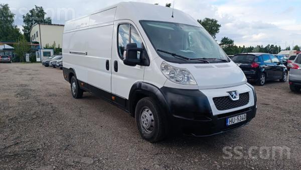 Balts Peugeot Boxer 2011 Rīga, ar dzinēja tilpumu 2.20 L un nobraukumu 283 tūkst. km par 3000 €, foto 2 vietnē AUTOMOTO.COM.LV