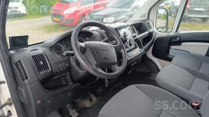 Balts Peugeot Boxer 2011 Rīga, ar dzinēja tilpumu 2.20 L un nobraukumu 283 tūkst. km par 3000 €, foto 10 vietnē AUTOMOTO.COM.LV