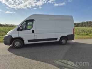 Balts Peugeot Boxer 2011 Daugavpils, ar dzinēja tilpumu 2.20 L un nobraukumu 302 tūkst. km par 4800 €, foto 3 vietnē AUTOMOTO.COM.LV