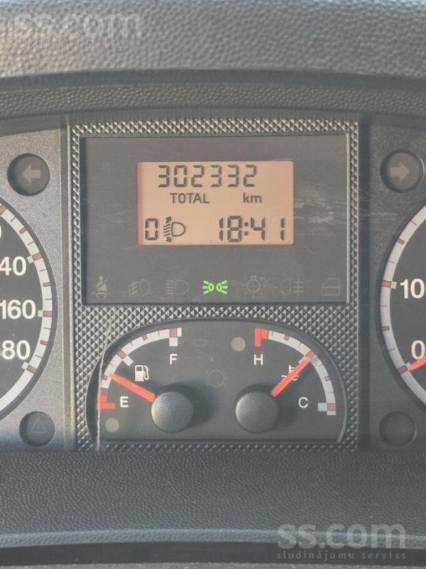 Balts Peugeot Boxer 2011 Daugavpils, ar dzinēja tilpumu 2.20 L un nobraukumu 302 tūkst. km par 4800 €, foto 10 vietnē AUTOMOTO.COM.LV