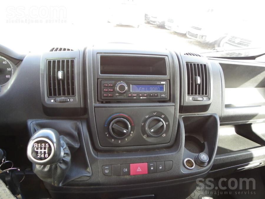 White Peugeot Boxer 2012 in Valka, with an engine capacity of 2.20 L and mileage of 238 thousand km for 8000 €, photo 11 on AUTOMOTO.COM.LV