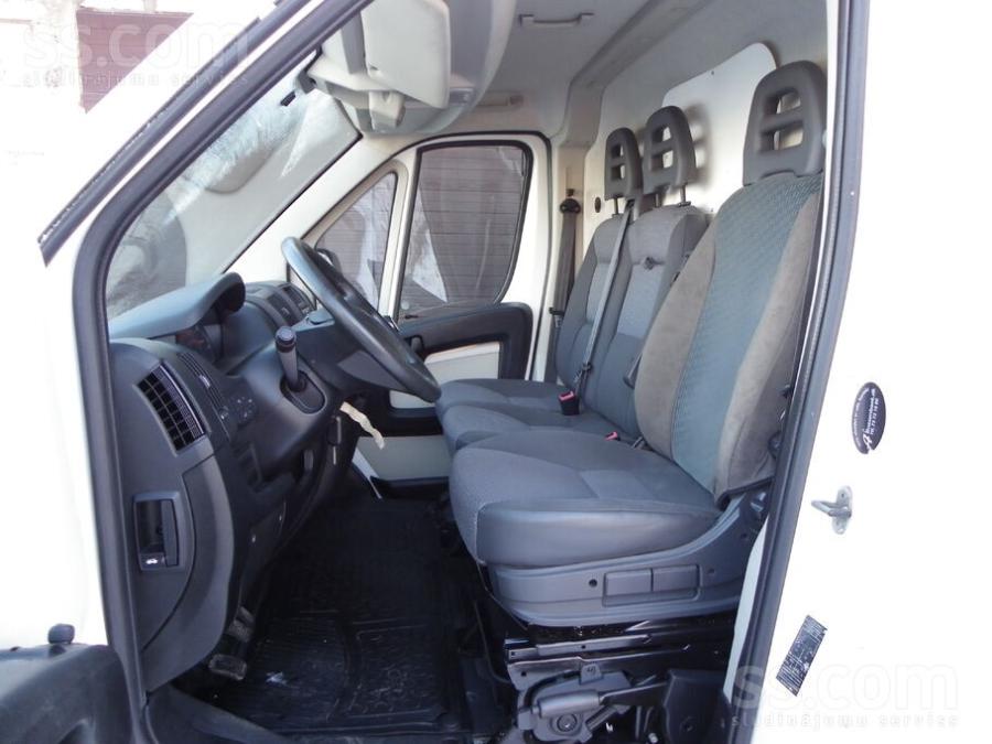 White Peugeot Boxer 2012 in Valka, with an engine capacity of 2.20 L and mileage of 238 thousand km for 8000 €, photo 14 on AUTOMOTO.COM.LV