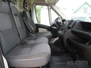 Balts Peugeot Boxer 2013 Valka, ar dzinēja tilpumu 2.20 L un nobraukumu 177 tūkst. km par 6400 €, foto 13 vietnē AUTOMOTO.COM.LV