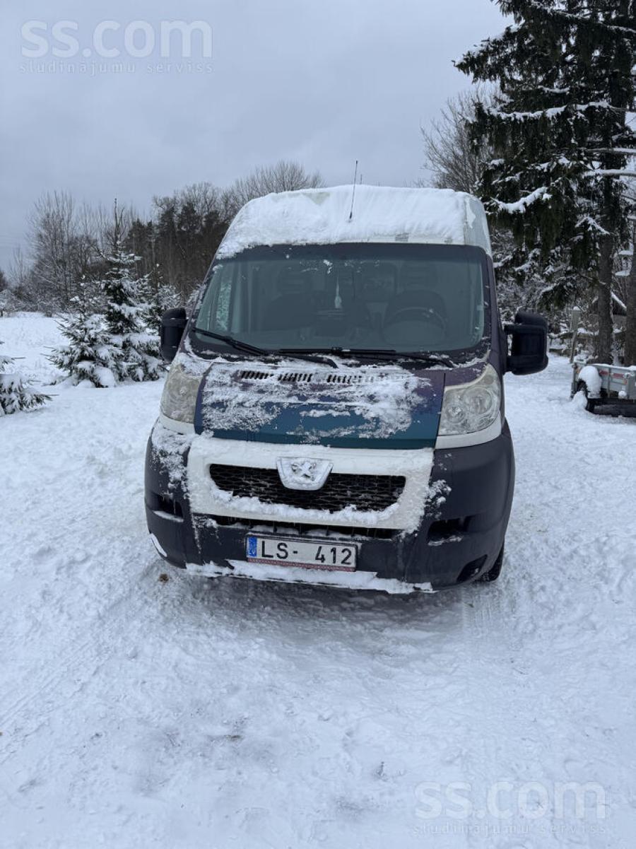 Balts Peugeot Boxer 2013 Talsi, ar dzinēja tilpumu 2.20 L un nobraukumu 242 tūkst. km par 4200 €, foto 2 vietnē AUTOMOTO.COM.LV