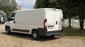 White Peugeot Boxer 2013 in Daugavpils, with an engine capacity of 2.20 L and mileage of 373 thousand km for 2950 €, photo 10 on AUTOMOTO.COM.LV