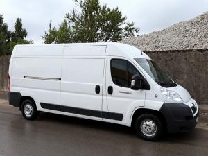 White Peugeot Boxer 2013 in Tallinn, with an engine capacity of 2.20 L and mileage of 345 thousand km for 3999 €, photo 10 on AUTOMOTO.COM.LV