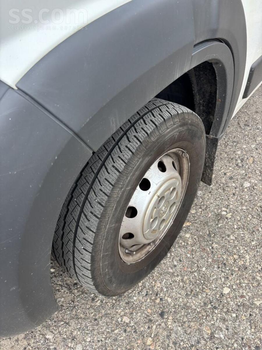 White Peugeot Boxer 2014 in Riga, with an engine capacity of 2.20 L and mileage of 0 thousand km for 5750 €, photo 11 on AUTOMOTO.COM.LV