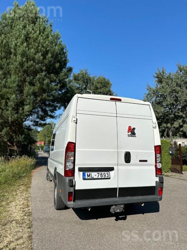 White Peugeot Boxer 2014 in Limbazi, with an engine capacity of 2.20 L and mileage of 342 thousand km for 9800 €, photo 6 on AUTOMOTO.COM.LV