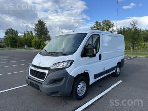 White Peugeot Boxer 2014 in Jelgava, with an engine capacity of 2.20 L and mileage of 203 thousand km for 6750 €, photo 3 on AUTOMOTO.COM.LV