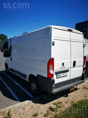 Balts Peugeot Boxer 2016 Rīga, ar dzinēja tilpumu 2.00 L un nobraukumu 272 tūkst. km par 9680 €, foto  vietnē AUTOMOTO.COM.LV