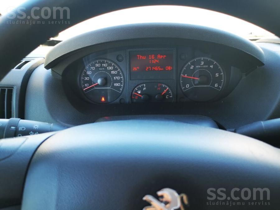 Balts Peugeot Boxer 2016 Rīga, ar dzinēja tilpumu 2.00 L un nobraukumu 272 tūkst. km par 9680 €, foto 7 vietnē AUTOMOTO.COM.LV
