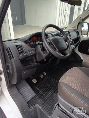Balts Peugeot Boxer 2016 Viļņa, ar dzinēja tilpumu 2.00 L un nobraukumu 312 tūkst. km par 9650 €, foto 38 vietnē AUTOMOTO.COM.LV