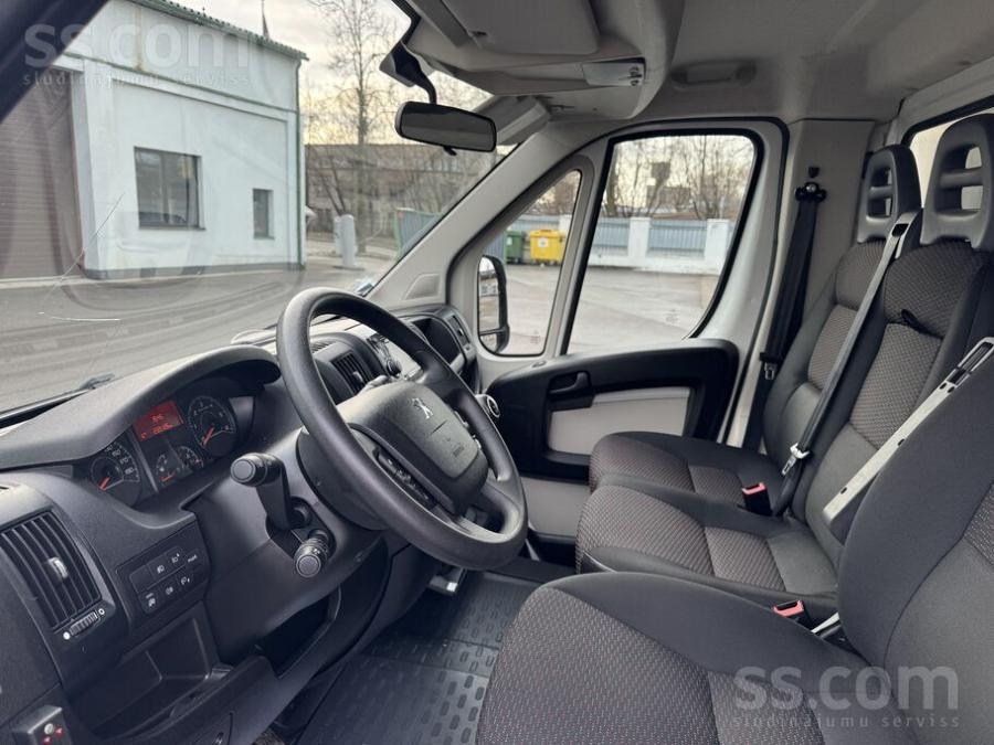 Balts Peugeot Boxer 2017 Rīga, ar dzinēja tilpumu 2.00 L un nobraukumu 0 tūkst. km par 4200 €, foto 7 vietnē AUTOMOTO.COM.LV