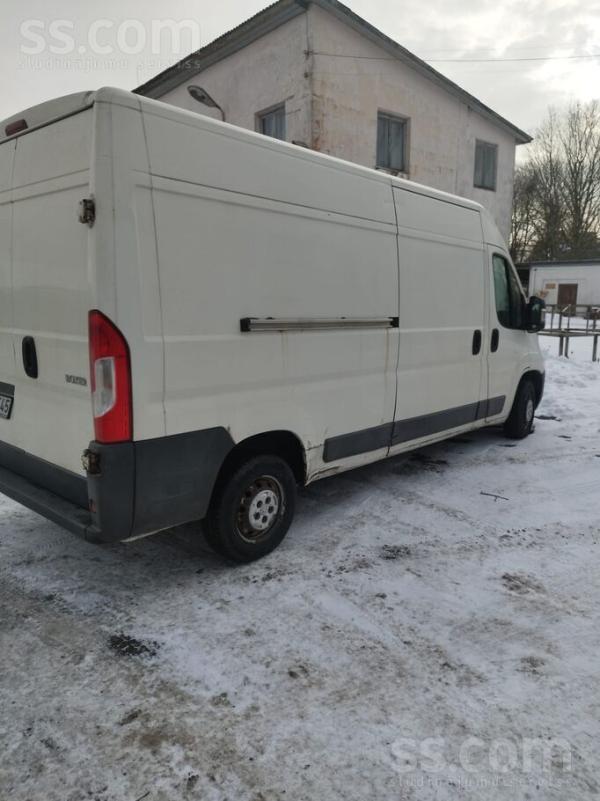 White Peugeot Boxer 2017 in Tukums, with an engine capacity of 2.00 L and mileage of 0 thousand km for 4000 €, photo 5 on AUTOMOTO.COM.LV