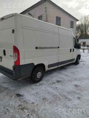 White Peugeot Boxer 2017 in Tukums, with an engine capacity of 2.00 L and mileage of 0 thousand km for 4000 €, photo 6 on AUTOMOTO.COM.LV