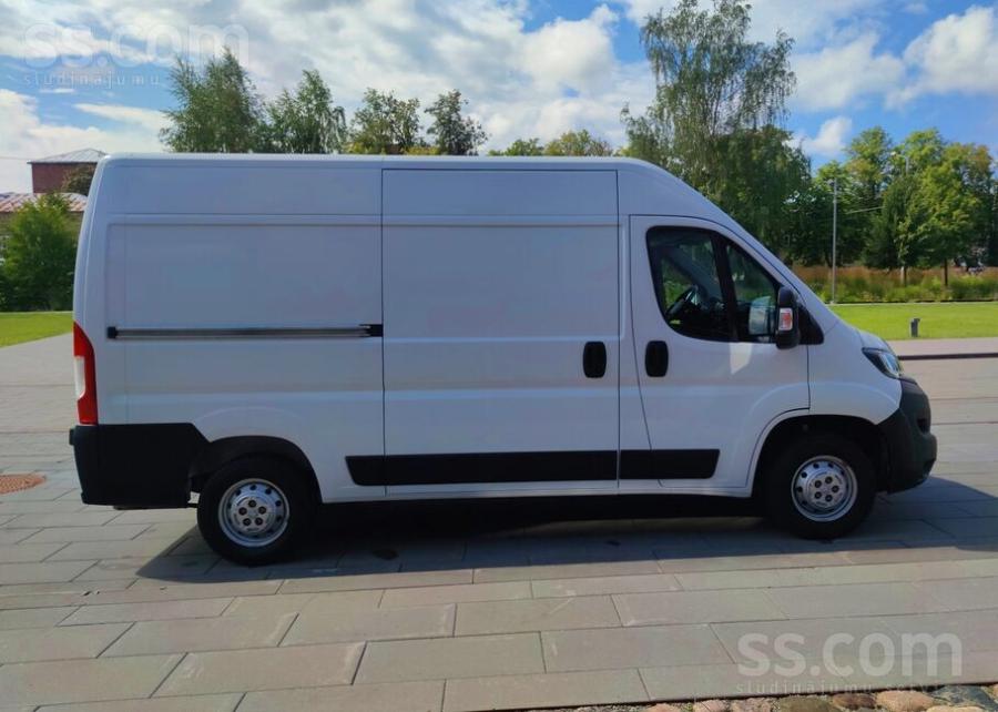 Balts Peugeot Boxer 2018 Rīga, ar dzinēja tilpumu 2.00 L un nobraukumu 180 tūkst. km par 9196 €, foto 1 vietnē AUTOMOTO.COM.LV