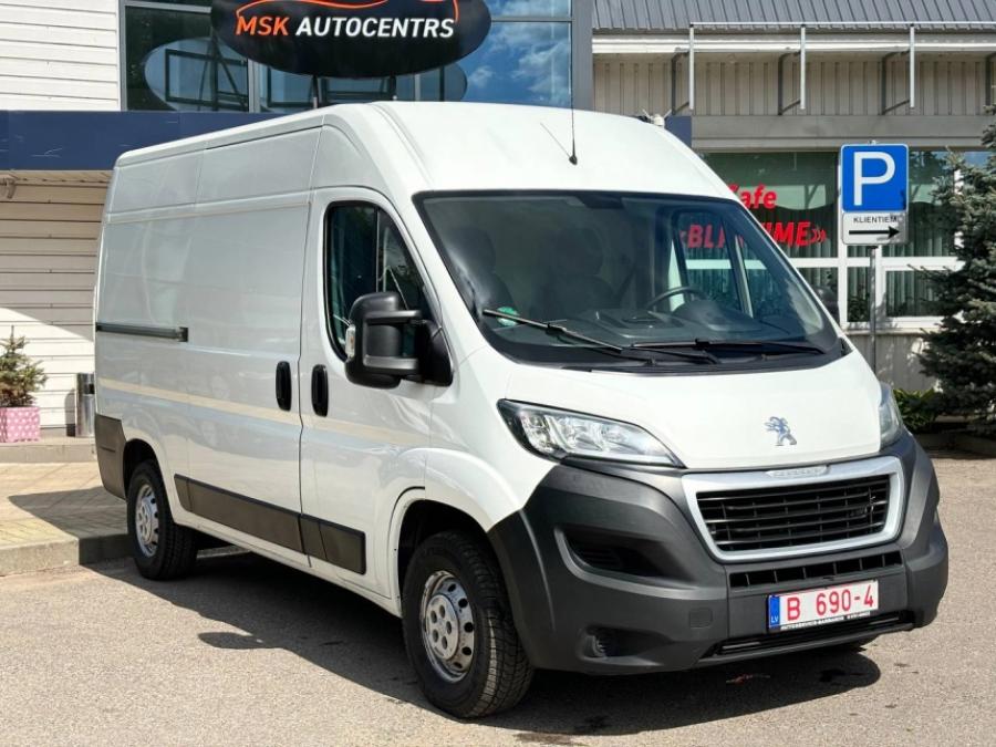 Balts Peugeot Boxer 2018 Rīga, ar dzinēja tilpumu 2.00 L un nobraukumu 174 tūkst. km par 13650 €, foto 6 vietnē AUTOMOTO.COM.LV