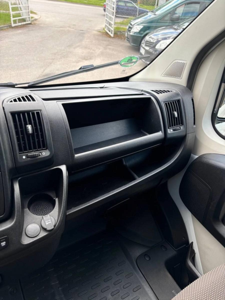 Balts Peugeot Boxer 2018 Rīga, ar dzinēja tilpumu 2.00 L un nobraukumu 174 tūkst. km par 13650 €, foto 22 vietnē AUTOMOTO.COM.LV