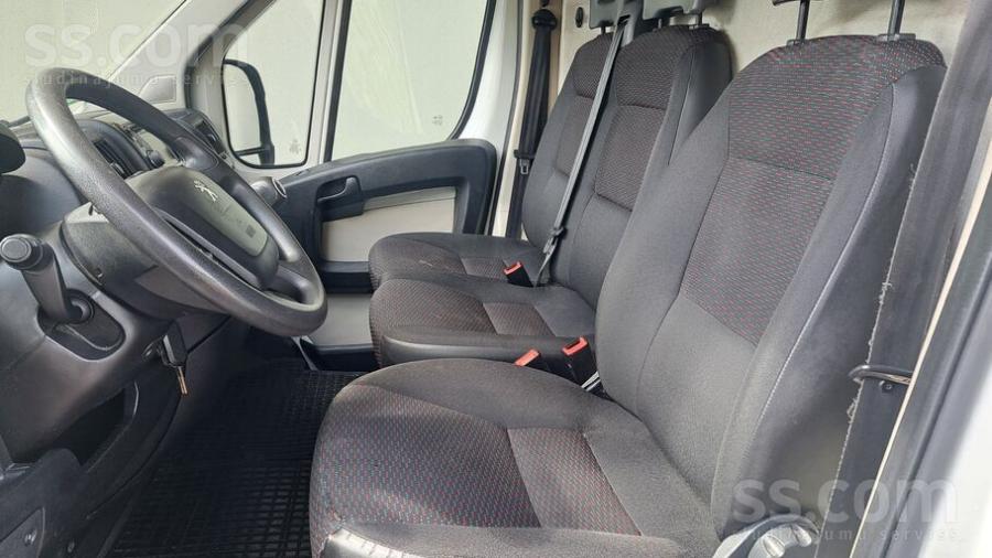 White Peugeot Boxer 2018 in Ogre, with an engine capacity of 2.00 L and mileage of 195 thousand km for 9550 €, photo 17 on AUTOMOTO.COM.LV