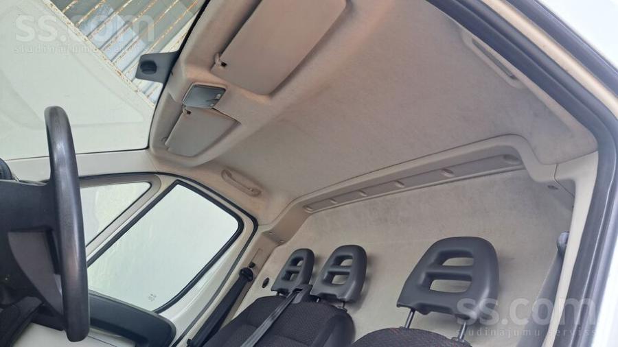 White Peugeot Boxer 2018 in Ogre, with an engine capacity of 2.00 L and mileage of 195 thousand km for 9550 €, photo 21 on AUTOMOTO.COM.LV