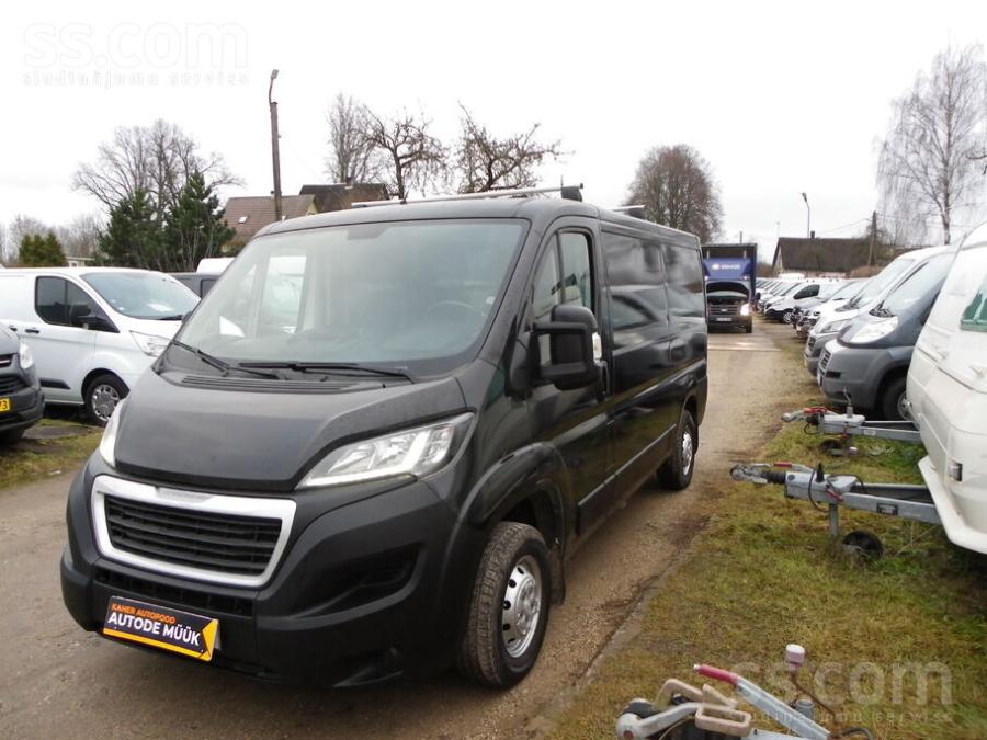 Balts Peugeot Boxer 2018 Valka, ar dzinēja tilpumu 2.00 L un nobraukumu 161 tūkst. km par 8500 €, foto 1 vietnē AUTOMOTO.COM.LV