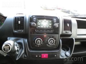 White Peugeot Boxer 2018 in Valka, with an engine capacity of 2.20 L and mileage of 216 thousand km for 9900 €, photo 12 on AUTOMOTO.COM.LV
