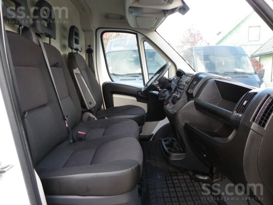 White Peugeot Boxer 2018 in Valka, with an engine capacity of 2.20 L and mileage of 216 thousand km for 9900 €, photo 16 on AUTOMOTO.COM.LV