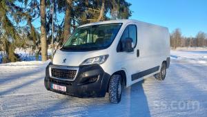 White Peugeot Boxer 2019 in Aluksne, with an engine capacity of 2.00 L and mileage of 0 thousand km for 9700 €, photo  on AUTOMOTO.COM.LV