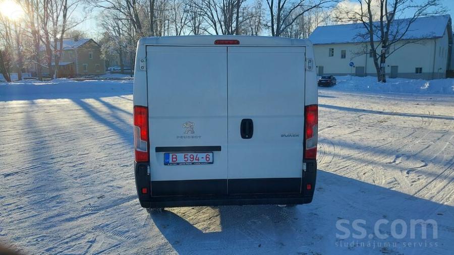 White Peugeot Boxer 2019 in Aluksne, with an engine capacity of 2.00 L and mileage of 0 thousand km for 9700 €, photo 8 on AUTOMOTO.COM.LV