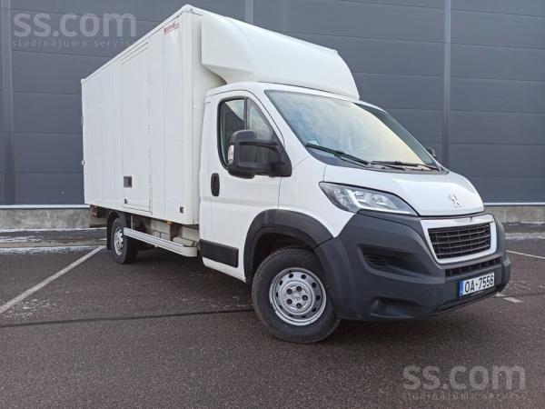 Balts Peugeot Boxer 2019 Rīga, ar dzinēja tilpumu 2.00 L un nobraukumu 220 tūkst. km par 15900 €, foto 1 vietnē AUTOMOTO.COM.LV