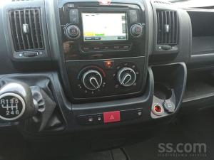 White Peugeot Boxer 2019 in Riga, with an engine capacity of 2.00 L and mileage of 220 thousand km for 15900 €, photo 12 on AUTOMOTO.COM.LV