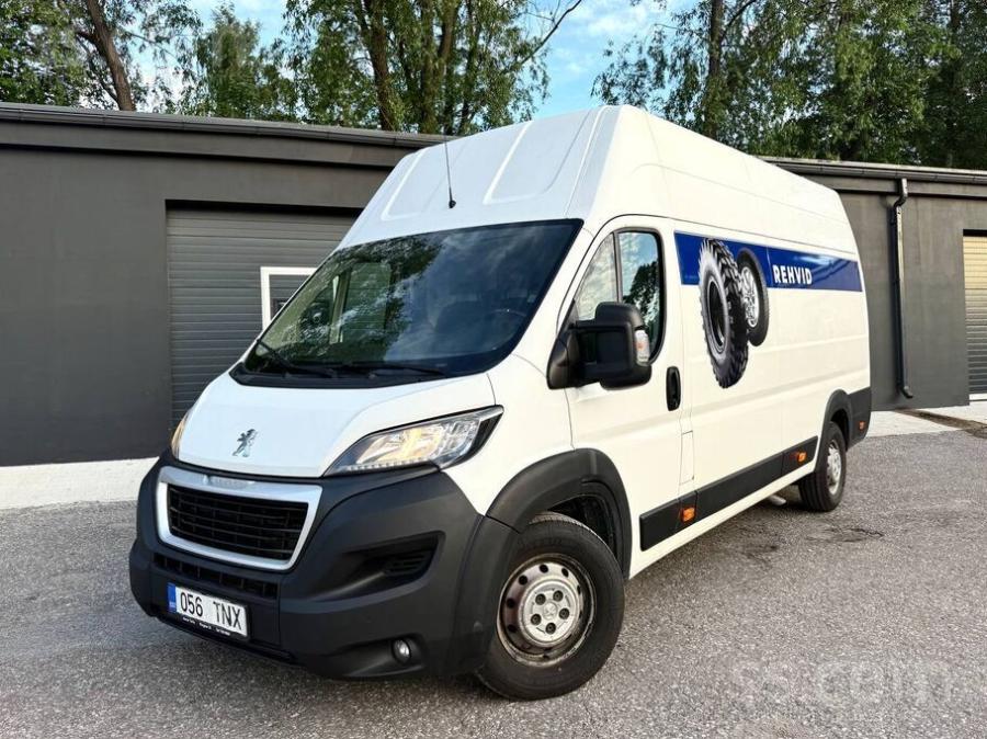 Balts Peugeot Boxer 2019 Tallina, ar dzinēja tilpumu 2.00 L un nobraukumu 288 tūkst. km par 9900 €, foto 3 vietnē AUTOMOTO.COM.LV