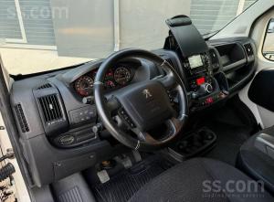 Balts Peugeot Boxer 2019 Tallina, ar dzinēja tilpumu 2.00 L un nobraukumu 288 tūkst. km par 9900 €, foto 26 vietnē AUTOMOTO.COM.LV