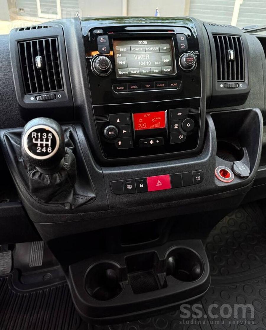 Balts Peugeot Boxer 2019 Tallina, ar dzinēja tilpumu 2.00 L un nobraukumu 288 tūkst. km par 9900 €, foto 29 vietnē AUTOMOTO.COM.LV