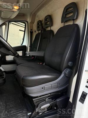 Balts Peugeot Boxer 2019 Tallina, ar dzinēja tilpumu 2.00 L un nobraukumu 288 tūkst. km par 9900 €, foto 30 vietnē AUTOMOTO.COM.LV