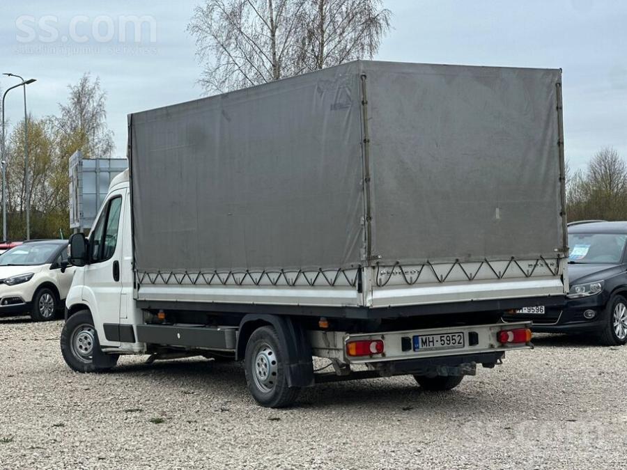 White Peugeot Boxer 2019 in Jelgava, with an engine capacity of 2.20 L and mileage of 0 thousand km for 13600 €, photo 5 on AUTOMOTO.COM.LV